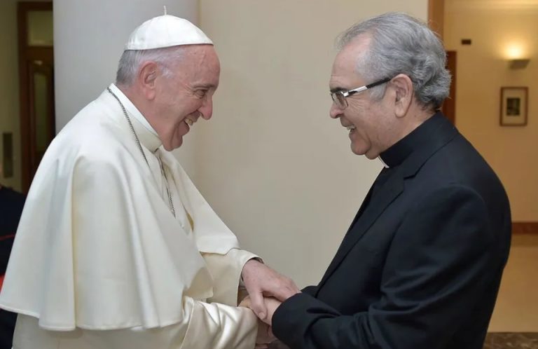 Padre Zezinho, scj, comenta publicação da encíclica sobre a devocão ao ...